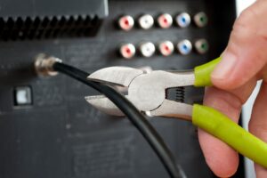 How to Fix a Bad Cable TV Connection - 2024 Guide - Richannel