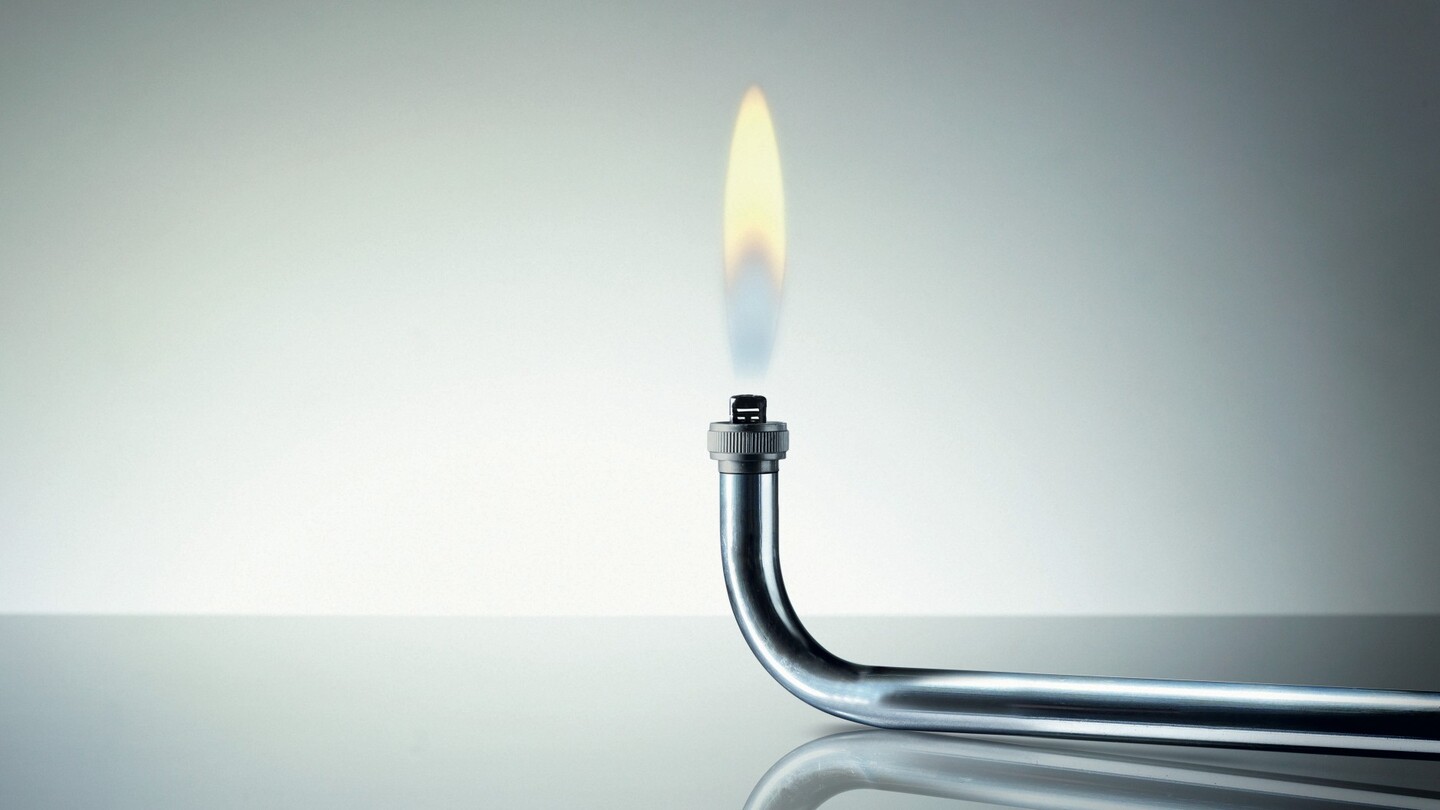 4 Common Gas Fitting Problems You Should Never Try To DIY - Richannel