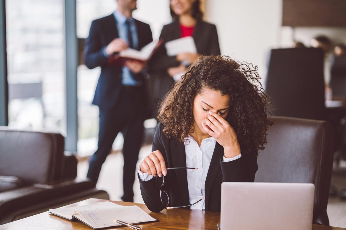 The Ultimate Guide: How To Manage Stress in the Workplace - Richannel