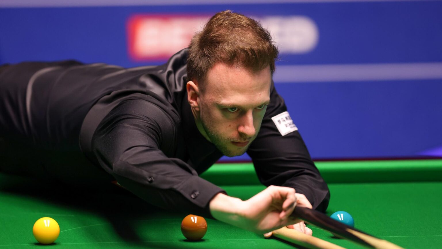 Why Do Snooker Players Dress in Waistcoats and Bow Ties? - Richannel