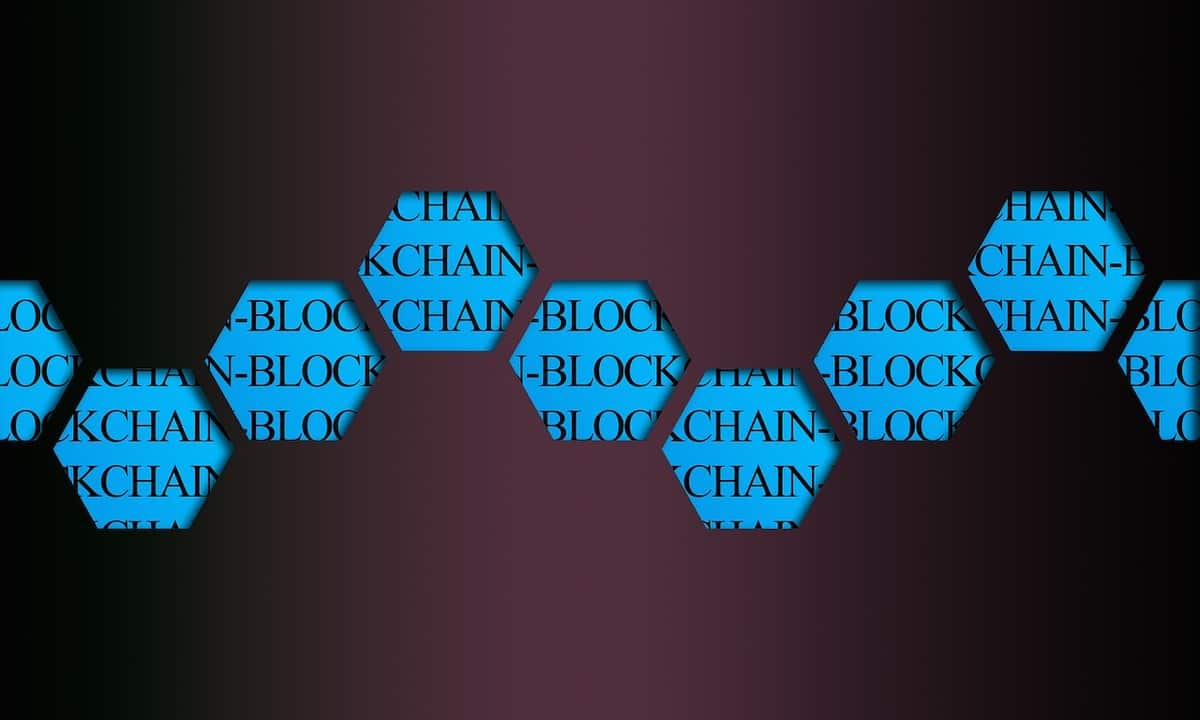 How Blockchain Tracking Can Revolutionize Supply Chain Management ...