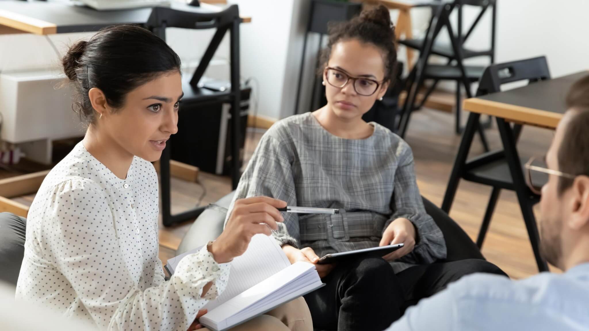 7 Conflict Resolution Strategies for Managers - Richannel