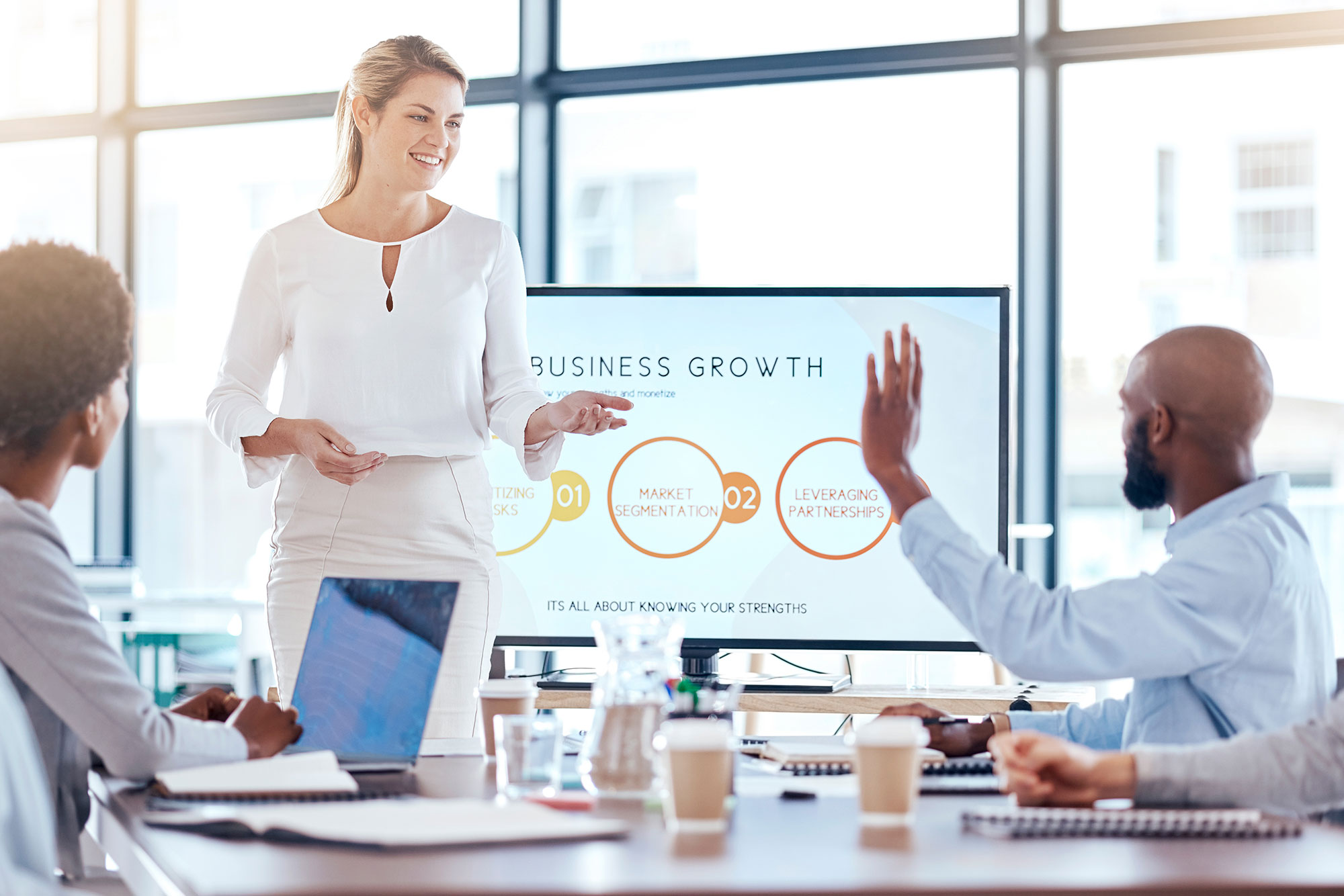 What Skills Should You Look for in an Executive Assistant? - Richannel