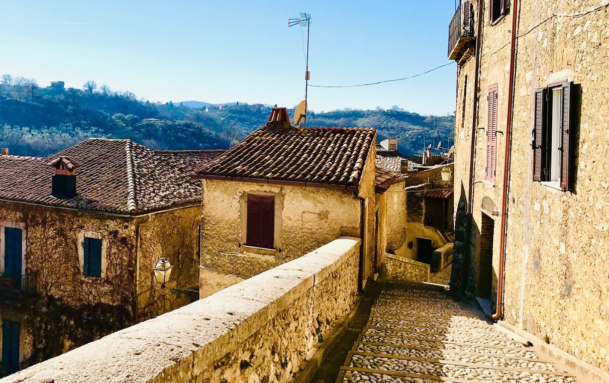 5 Ways for Solo Travelers to Experience Italy like a Local - Richannel