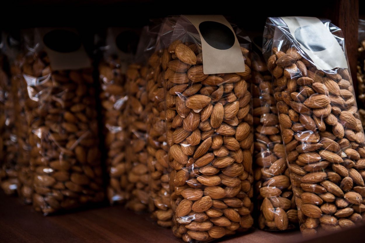 Advantages of Flexible Packaging for Dry Foods - Cutting Costs ...