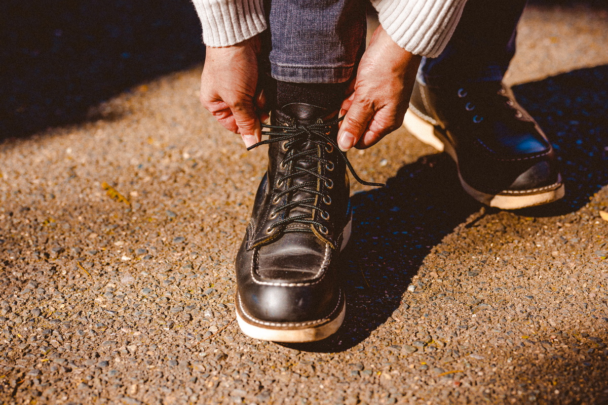 What Shoes to Wear in an Office: Tips for Professional & Comfortable ...