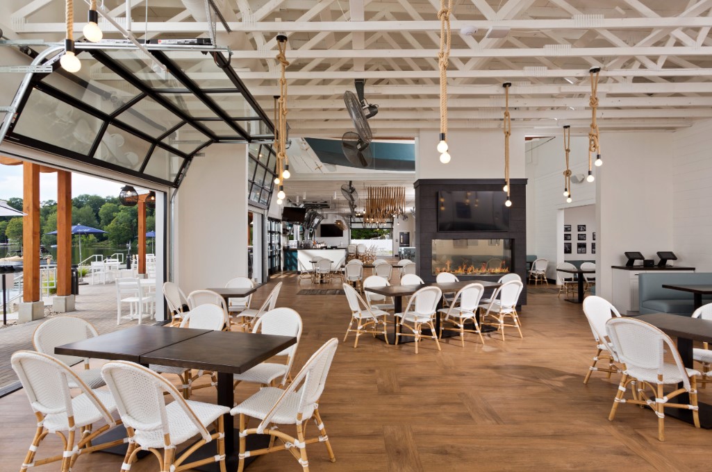 The Best Restaurant Chairs for Maximizing Comfort and Space - Richannel
