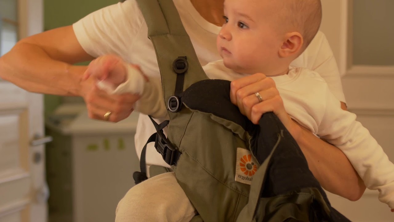 Safe Babywearing Positions - Ensuring Your Baby's Health and Comfort ...