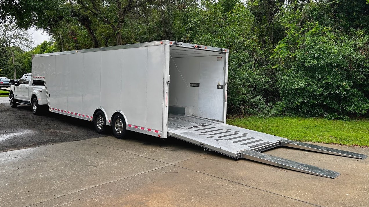 Choosing the Right Car Hauler Trailers for Your Needs: The Ultimate ...